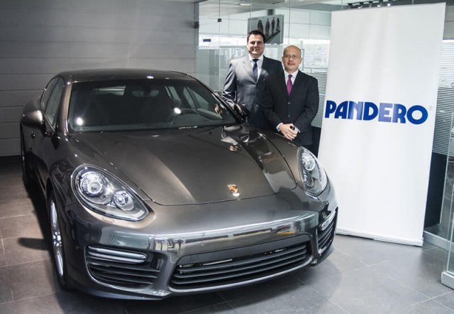 Pandero Entregó Porsche $ 171,000 | Pandero Fondos Colectivos